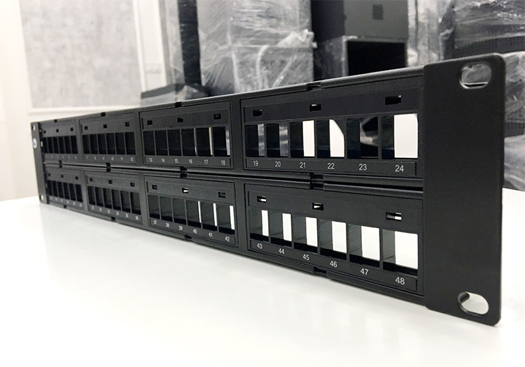 Patch panel Cat5e 48 Port Commscope chính hãng P/N: 760237041 + 9 ...